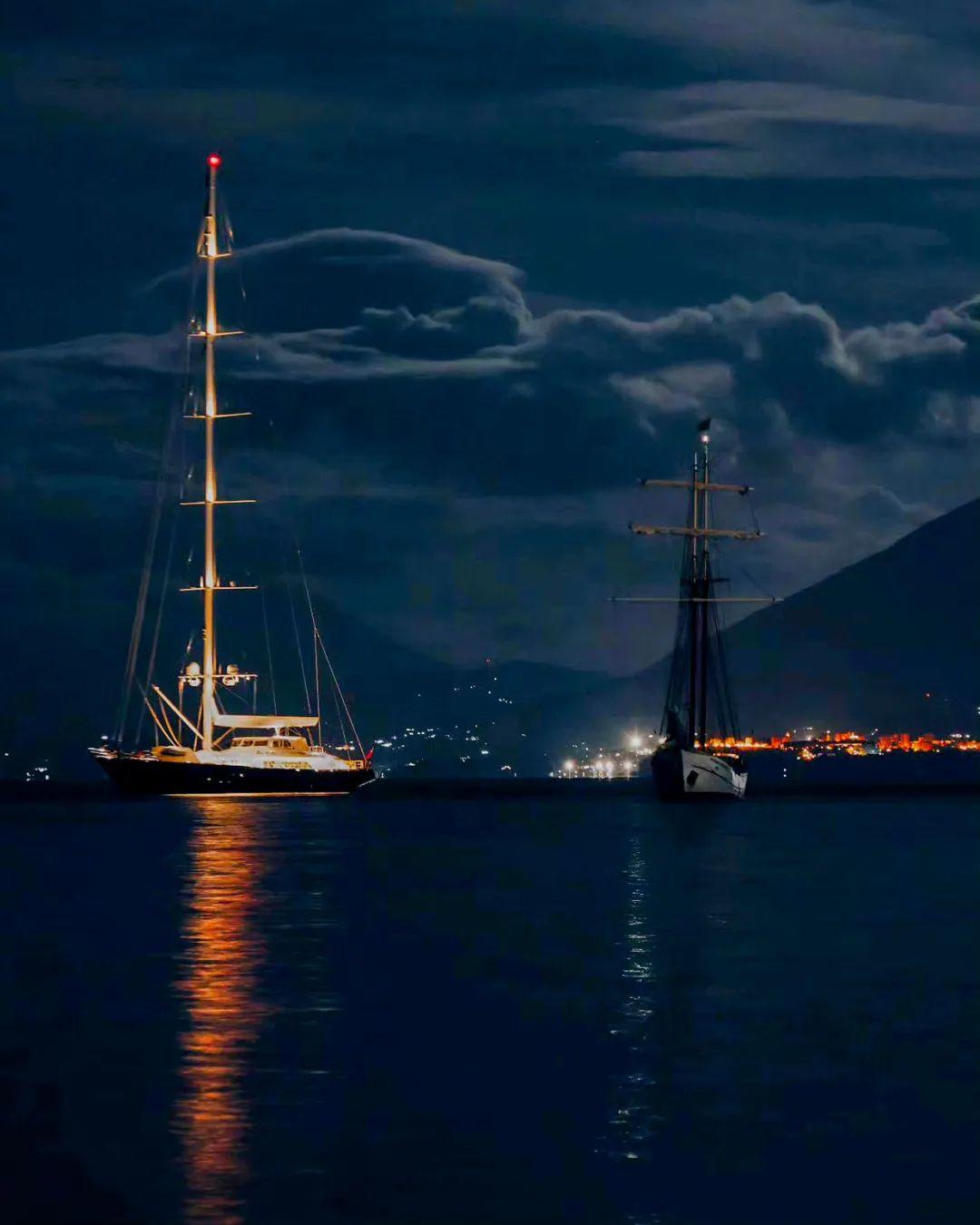 Diving Deeper: The Science Behind the Sinking of the "Bayesian" Yacht ...